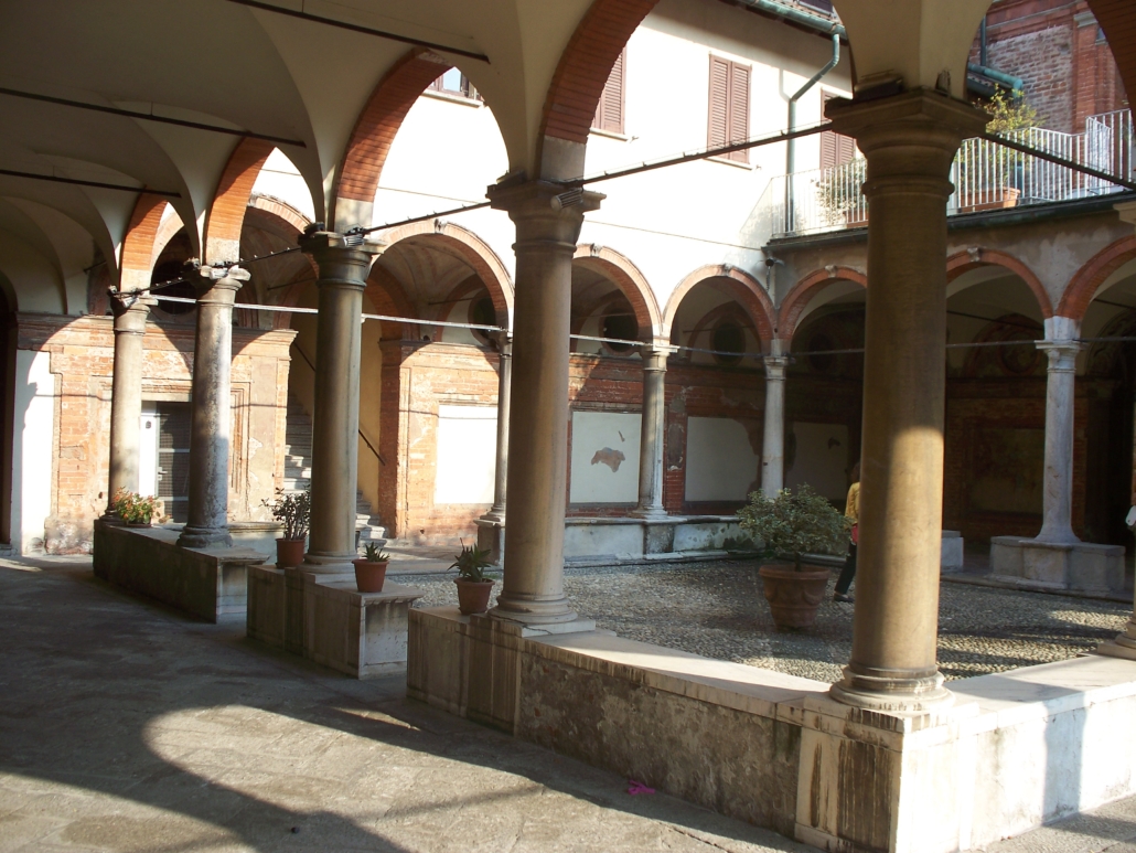 SECRET MILAN OFF THE BEATEN PATH GUIDED WALKING TOUR - privatemilantours